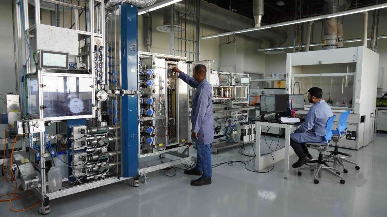 Research & Teaching Laboratories – CPG