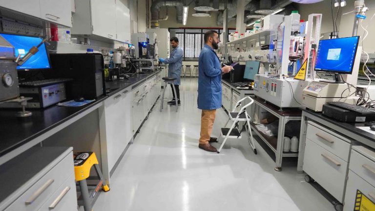 Research & Teaching Laboratories – CPG